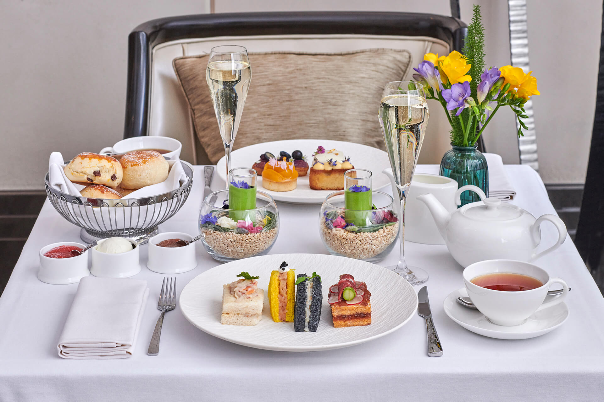 Afternoon Tea at InterContinental London Park Lane | Book | UK Guide