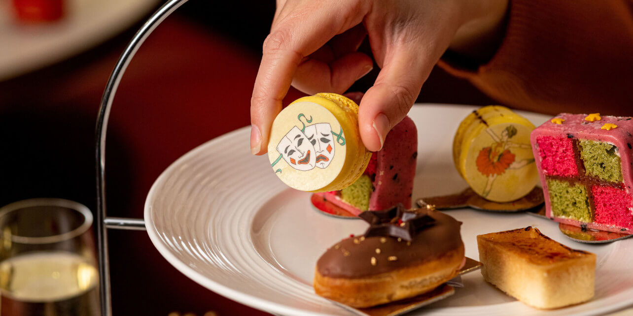 Afternoon Tea at Haxells | Strand Palace Hotel | UK Guide